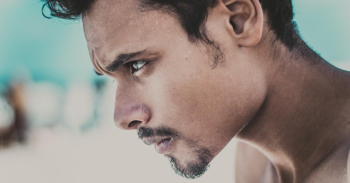 Il significato di ostile e l'elenco dei sinonimi e contrari