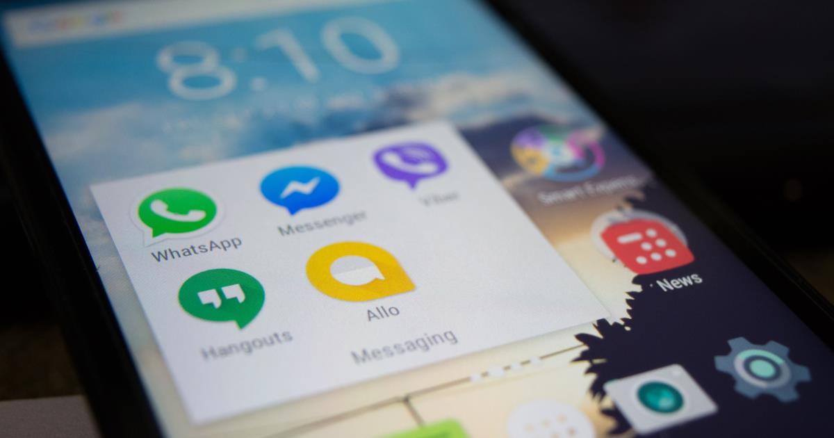 40 sticker WhatsApp divertenti con frasi da scaricare gratis